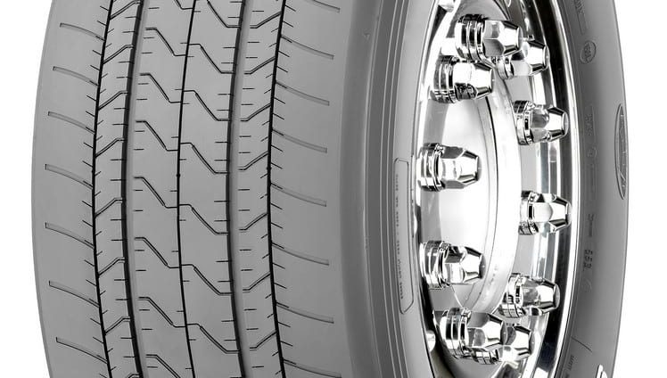 goodyear-super-fuelmax-s_385-55r22-5_view1_gy-on-top_lr - Auto motor si ...