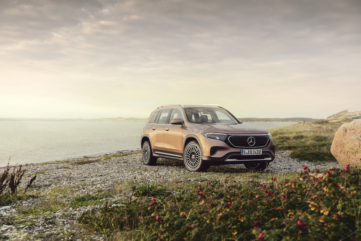 Oficial: Mercedes EQB, al treilea model electric Mercedes din acest an